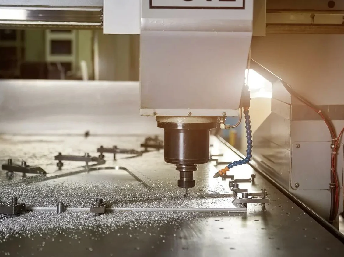 Blind Hole Tapping Guide: Machine Blind Holes in Engineering